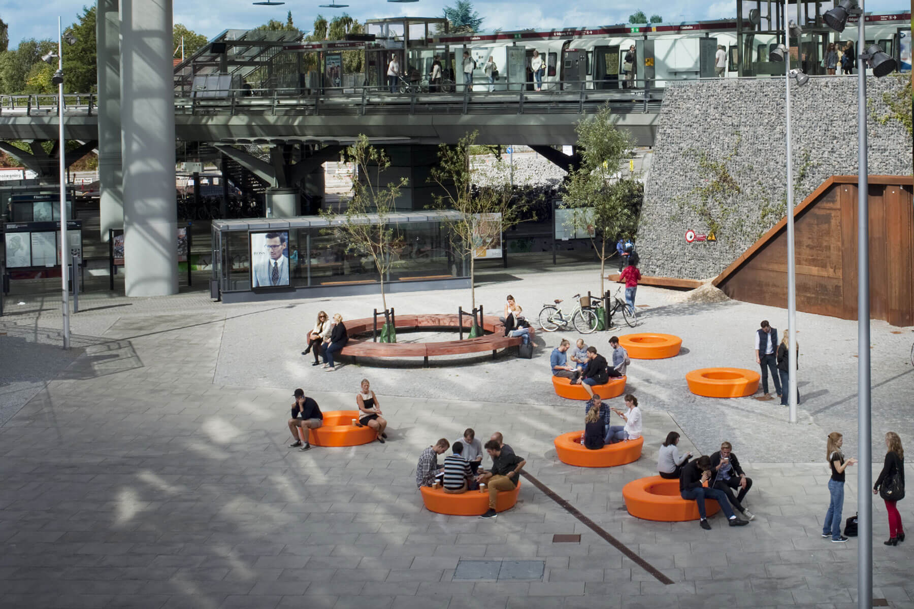 Loop Circle – out-sider